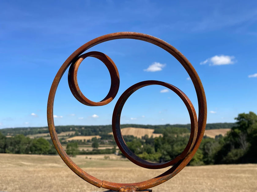 Exterior Rustic Garden Trio Of Circles Hoops Modern Art Rusty Metal Ga ...