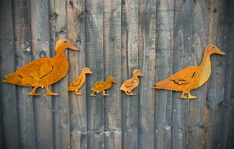 Exterior Rustic Rusty Metal Duck Family Quack Farm Animal Garden Wall ...